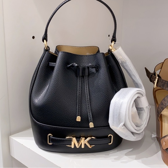 Michael Kors | Bags | Michael Kors Reed Medium Bucket Bag | Poshmark